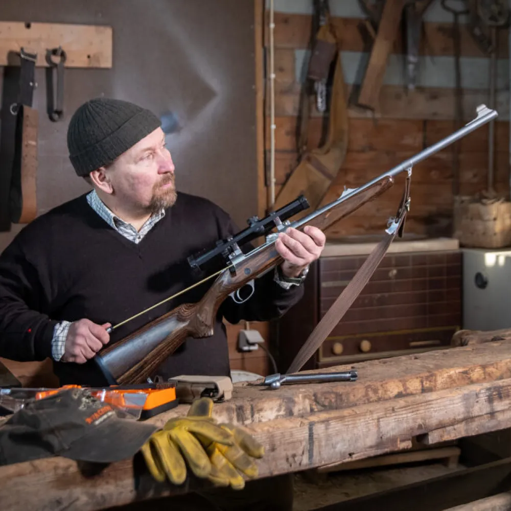 Kiväärin piipun puhdistus